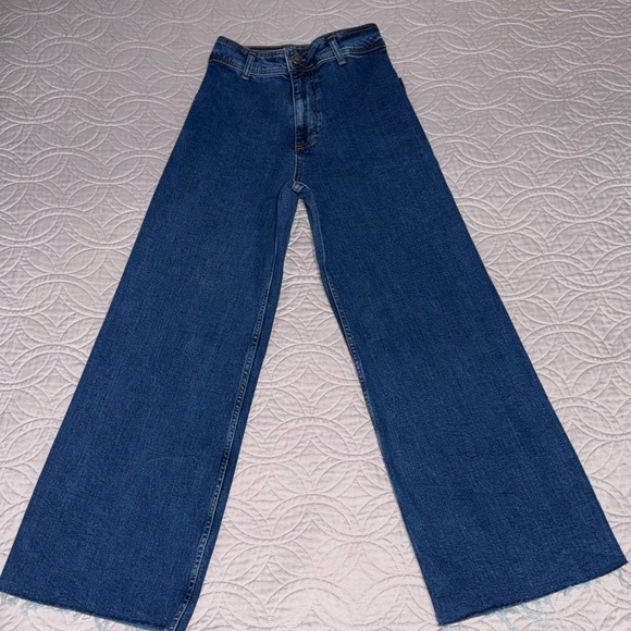 Zara | Jeans | Zara Flare Wideleg Jeans In Deep Blue Size 4 | Poshmark
